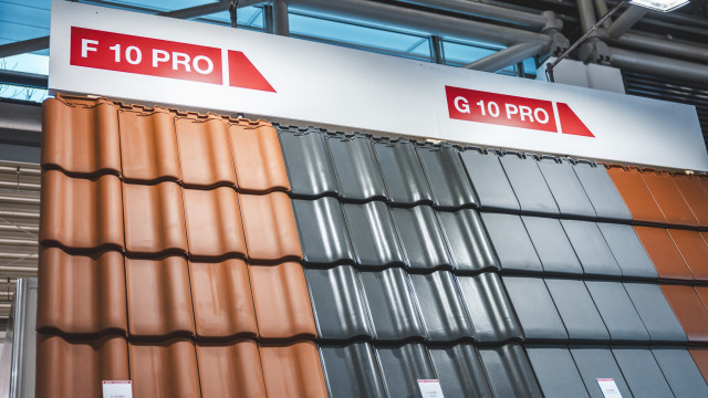Nelskamp F10 Pro – Der innovative Flachdachziegel für moderne Dächer | Zimmerer-Treffpunkt